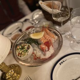 RL Restaurant Chicago, IL 60611 | Discover Full Menu, Reviews & Directions